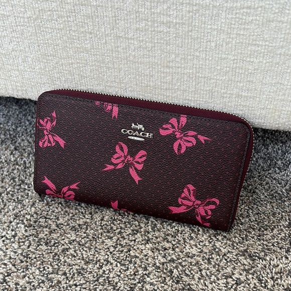 Coach | Bags | Coach Brown And Pink Bow Wallet | Poshmark